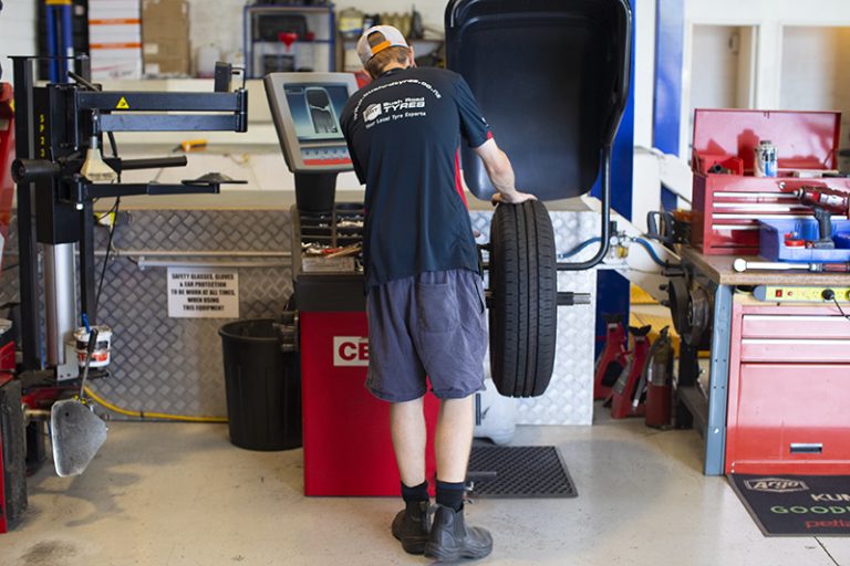 Tyre Fitting & Balancing Albany, Auckland - Wheel Alignment NZ